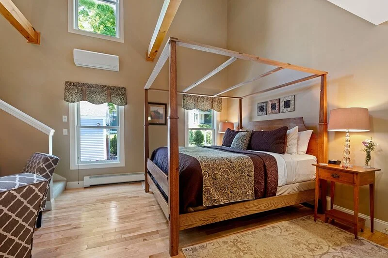 Spotlight: Captain Swift Inn | Suite Exchange